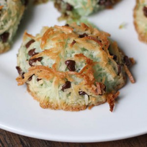 Mint Coconut Macaroons | The Three Bite Rule